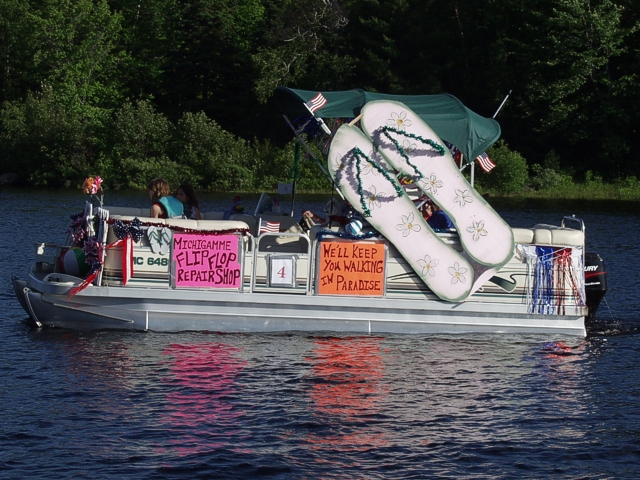 FlipFlop Boat