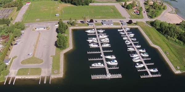 Cheboygan River Lake Huron Channel Fishing Boating Inland Waterway ...