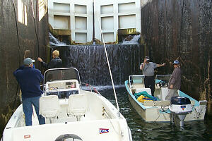 Cheboygan River Cheboygan Locks Fishing Boating Inland Waterway ...